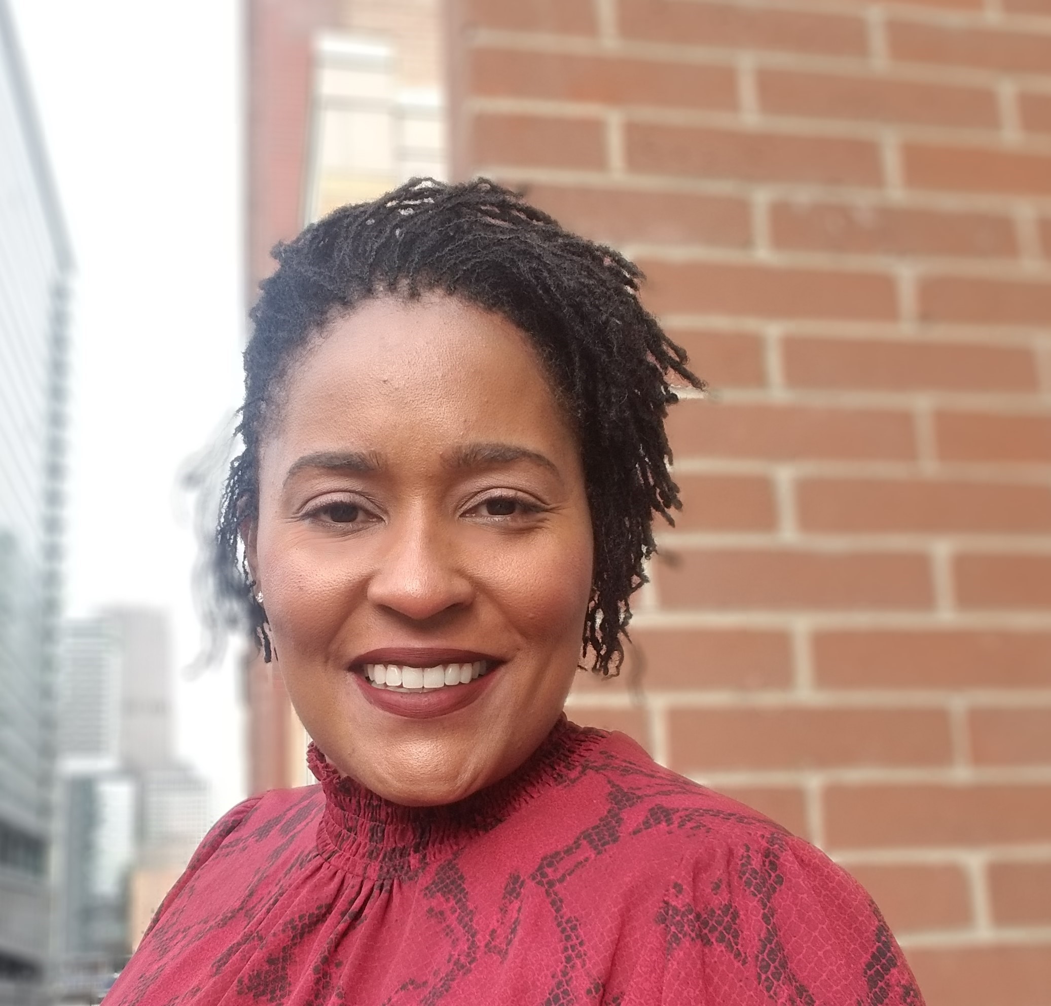 Community Desk Chicago