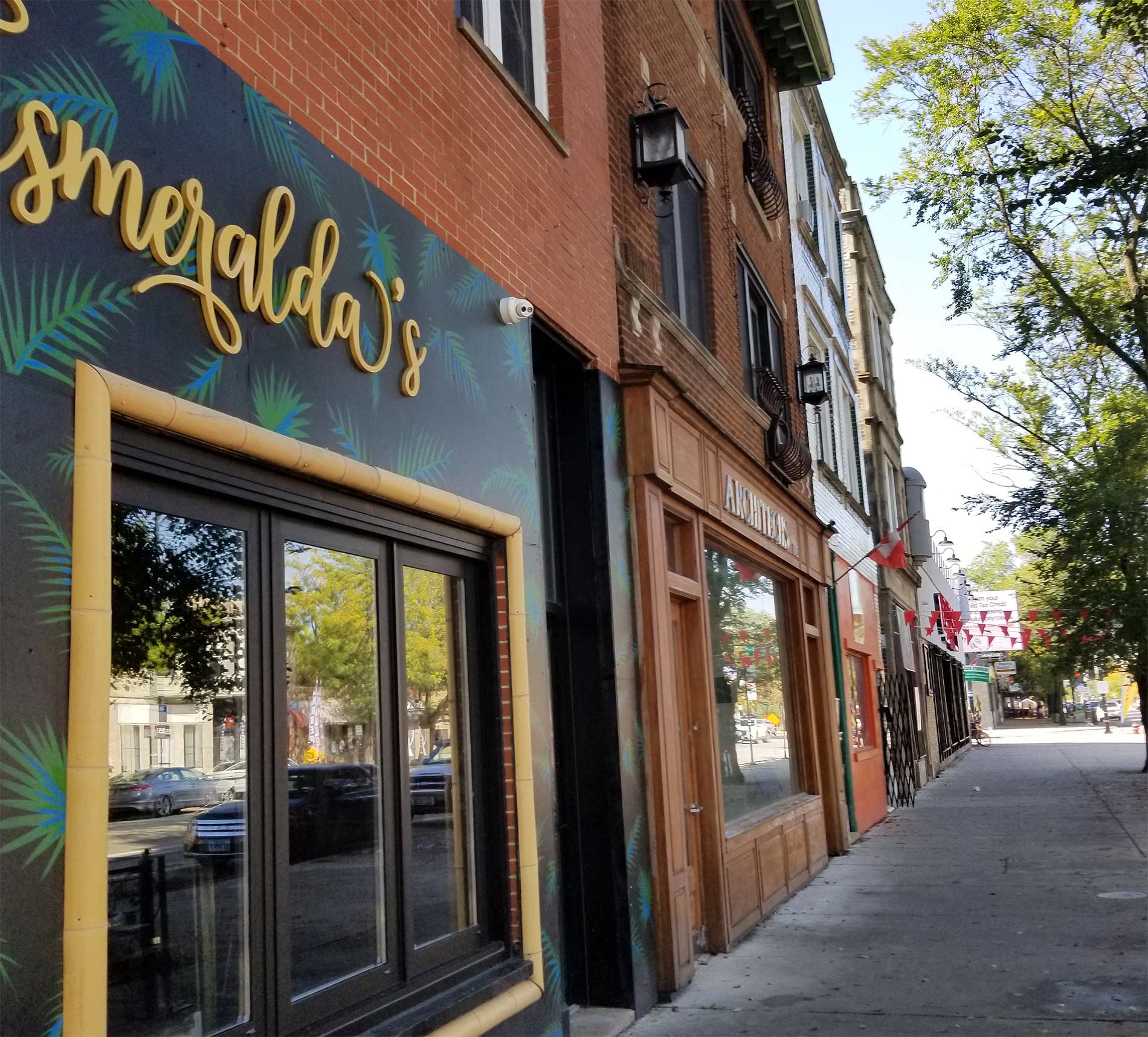 Community Desk Chicago